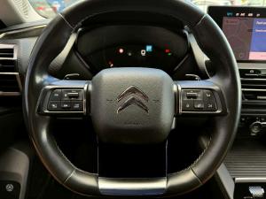 Melns Citroen C5 2022 Kauņa, ar dzinēja tilpumu 1.60 L un nobraukumu 167 tūkst. km par 15900 €, foto 9 vietnē AUTOMOTO.COM.LV