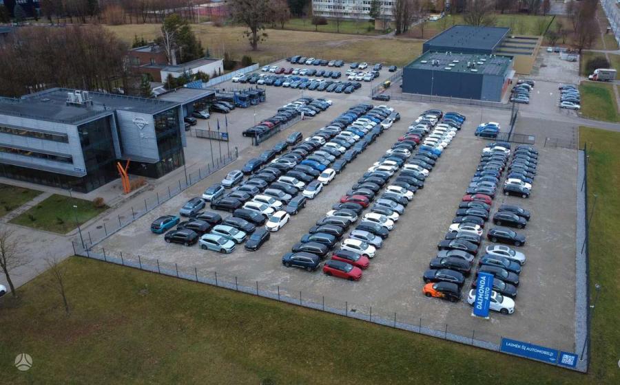 Melns Citroen C5 2022 Kauņa, ar dzinēja tilpumu 1.60 L un nobraukumu 167 tūkst. km par 15900 €, foto 21 vietnē AUTOMOTO.COM.LV