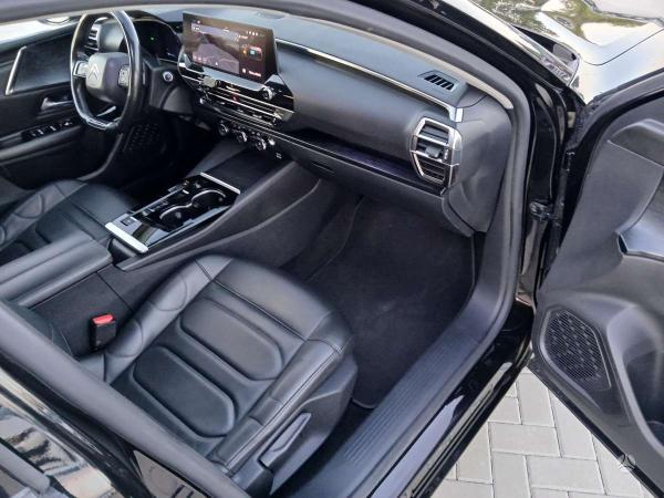 Melns Citroen C5 2022 Tauragė, ar dzinēja tilpumu 1.60 L un nobraukumu 192 tūkst. km par 11800 €, foto 11 vietnē AUTOMOTO.COM.LV