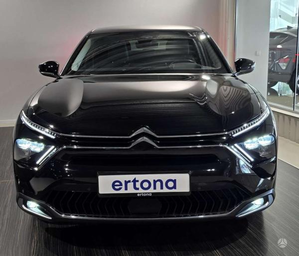 Melns Citroen C5 2025 Šauļi, ar dzinēja tilpumu 1.20 L un nobraukumu 44 tūkst. km par 19900 €, foto 8 vietnē AUTOMOTO.COM.LV