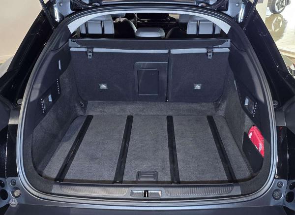 Melns Citroen C5 2025 Šauļi, ar dzinēja tilpumu 1.20 L un nobraukumu 44 tūkst. km par 19900 €, foto 10 vietnē AUTOMOTO.COM.LV