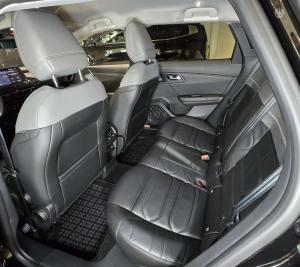 Black Citroen C5 2025 in Siauliai, with an engine capacity of 1.20 L and mileage of 44 thousand km for 19900 €, photo 26 on AUTOMOTO.COM.LV