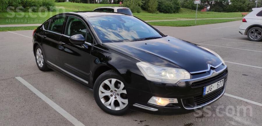 Melns Citroen C5 2009 Jēkabpils, ar dzinēja tilpumu 2.00 L un nobraukumu 289 tūkst. km par 1950 €, foto 1 vietnē AUTOMOTO.COM.LV