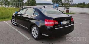 Melns Citroen C5 2009 Jēkabpils, ar dzinēja tilpumu 2.00 L un nobraukumu 289 tūkst. km par 1950 €, foto 3 vietnē AUTOMOTO.COM.LV