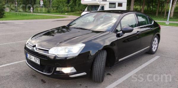 Melns Citroen C5 2009 Jēkabpils, ar dzinēja tilpumu 2.00 L un nobraukumu 289 tūkst. km par 1950 €, foto 7 vietnē AUTOMOTO.COM.LV