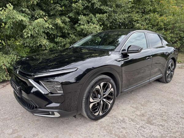 Melns Citroen C5 2022 Šauļi, ar dzinēja tilpumu 2.60 L un nobraukumu 260 tūkst. km par 10650 €, foto 2 vietnē AUTOMOTO.COM.LV