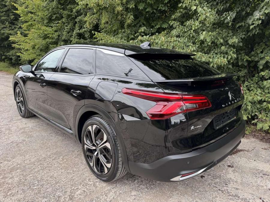 Melns Citroen C5 2022 Šauļi, ar dzinēja tilpumu 2.60 L un nobraukumu 260 tūkst. km par 10650 €, foto 9 vietnē AUTOMOTO.COM.LV