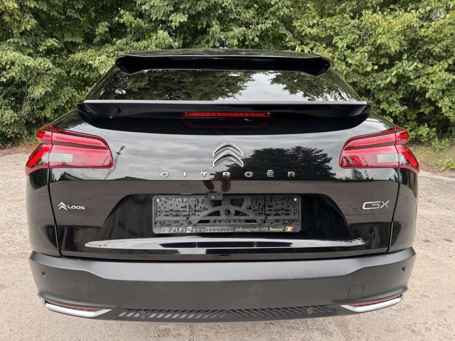 Melns Citroen C5 2022 Šauļi, ar dzinēja tilpumu 2.60 L un nobraukumu 260 tūkst. km par 10650 €, foto 11 vietnē AUTOMOTO.COM.LV