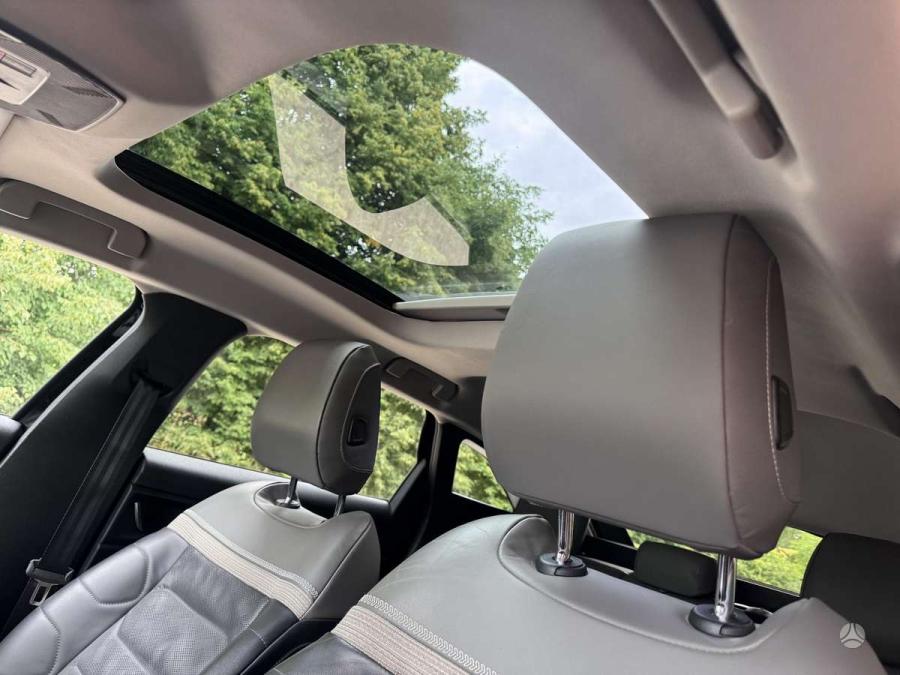 Melns Citroen C5 2022 Šauļi, ar dzinēja tilpumu 2.60 L un nobraukumu 260 tūkst. km par 10650 €, foto 31 vietnē AUTOMOTO.COM.LV