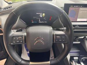 Melns Citroen C5 2022 Šauļi, ar dzinēja tilpumu 2.60 L un nobraukumu 260 tūkst. km par 10650 €, foto 33 vietnē AUTOMOTO.COM.LV