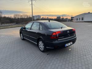 Black Citroen C5 2005 in Vilnius, with an engine capacity of 2.00 L and mileage of 300 thousand km for 650 €, photo 9 on AUTOMOTO.COM.LV