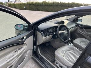 Black Citroen C5 2005 in Panevezys, with an engine capacity of 2.20 L and mileage of 308 thousand km for 1000 €, photo 6 on AUTOMOTO.COM.LV