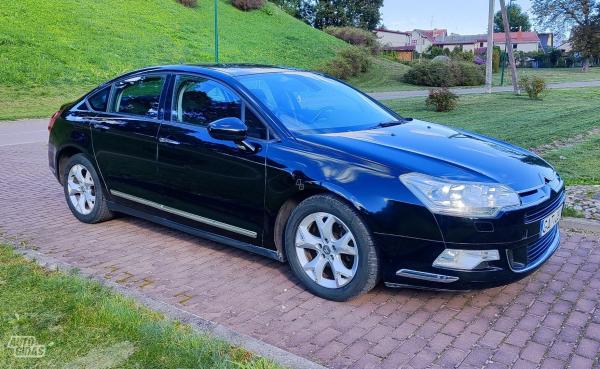Black Citroen C5 2008 in Alytus, with an engine capacity of 2.00 L and mileage of 430 thousand km for 1650 €, photo 2 on AUTOMOTO.COM.LV