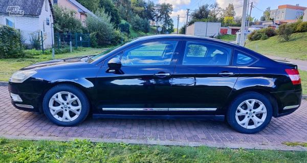 Black Citroen C5 2008 in Alytus, with an engine capacity of 2.00 L and mileage of 430 thousand km for 1650 €, photo 8 on AUTOMOTO.COM.LV