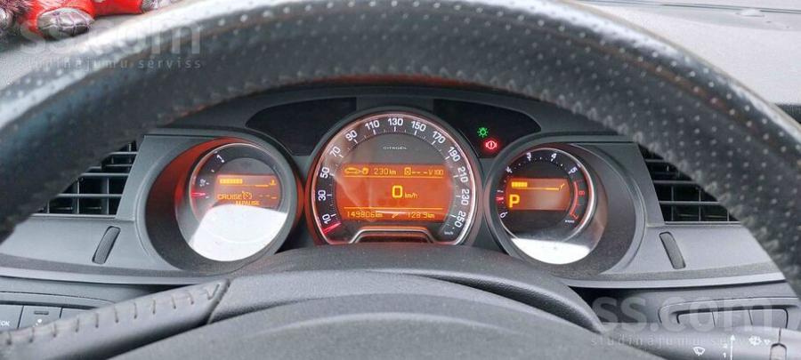 Black Citroen C5 2008 in Jurmala, with an engine capacity of 2.00 L and mileage of 151 thousand km for 5500 €, photo 4 on AUTOMOTO.COM.LV