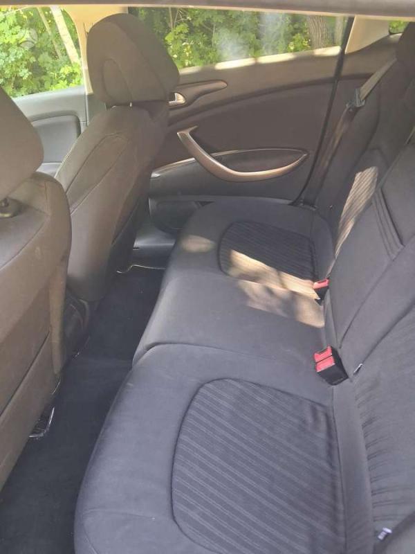 Melns Citroen C5 2008 Mažeikiai, ar dzinēja tilpumu 2.00 L un nobraukumu 440 tūkst. km par 1150 €, foto 7 vietnē AUTOMOTO.COM.LV