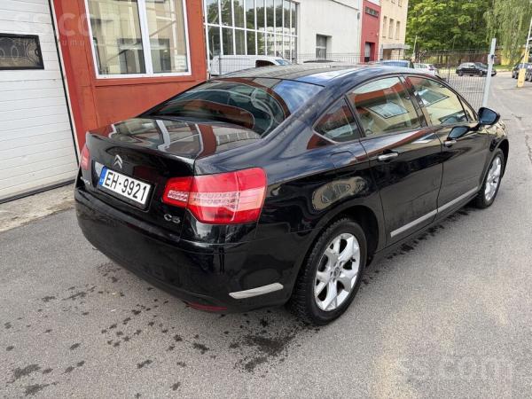 Black Citroen C5 2008 in Riga, with an engine capacity of 2.00 L and mileage of 151 thousand km for 4200 €, photo 3 on AUTOMOTO.COM.LV