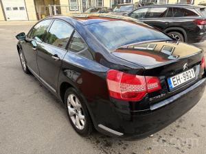 Black Citroen C5 2008 in Riga, with an engine capacity of 2.00 L and mileage of 151 thousand km for 4200 €, photo 5 on AUTOMOTO.COM.LV