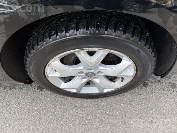 Black Citroen C5 2008 in Riga, with an engine capacity of 2.00 L and mileage of 151 thousand km for 4200 €, photo 10 on AUTOMOTO.COM.LV