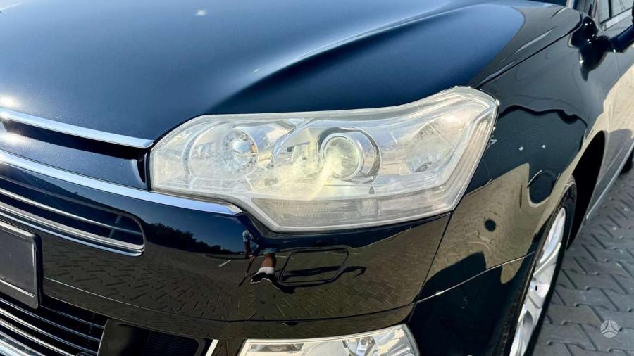 Melns Citroen C5 2008 Viļņa, ar dzinēja tilpumu 2.00 L un nobraukumu 250 tūkst. km par 2990 €, foto 10 vietnē AUTOMOTO.COM.LV