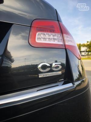 Melns Citroen C5 2008 Viļņa, ar dzinēja tilpumu 2.70 L un nobraukumu 358 tūkst. km par 1900 €, foto 14 vietnē AUTOMOTO.COM.LV