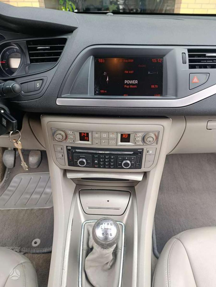 Black Citroen C5 2008 in Siauliai, with an engine capacity of 2.18 L and mileage of 403 thousand km for 1750 €, photo 20 on AUTOMOTO.COM.LV