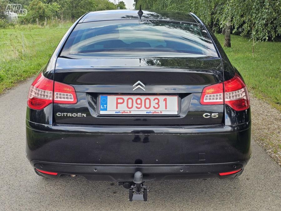 Black Citroen C5 2008 in Ariogala, with an engine capacity of 2.00 L and mileage of 184 thousand km for 2750 €, photo 4 on AUTOMOTO.COM.LV