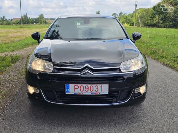 Black Citroen C5 2008 in Ariogala, with an engine capacity of 2.00 L and mileage of 184 thousand km for 2750 €, photo 7 on AUTOMOTO.COM.LV