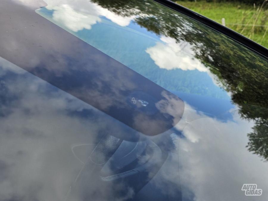 Black Citroen C5 2008 in Ariogala, with an engine capacity of 2.00 L and mileage of 184 thousand km for 2750 €, photo 8 on AUTOMOTO.COM.LV