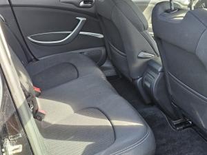 Black Citroen C5 2008 in Ariogala, with an engine capacity of 2.00 L and mileage of 184 thousand km for 2750 €, photo 14 on AUTOMOTO.COM.LV