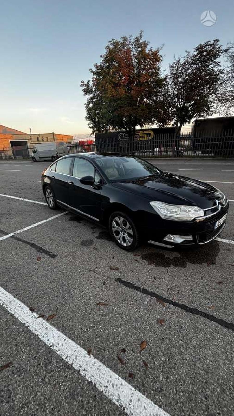 Melns Citroen C5 2008 Kauņa, ar dzinēja tilpumu 2.18 L un nobraukumu 308 tūkst. km par 2450 €, foto 3 vietnē AUTOMOTO.COM.LV