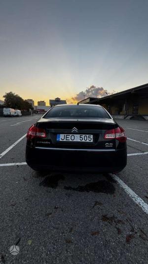 Melns Citroen C5 2008 Kauņa, ar dzinēja tilpumu 2.18 L un nobraukumu 308 tūkst. km par 2450 €, foto 6 vietnē AUTOMOTO.COM.LV