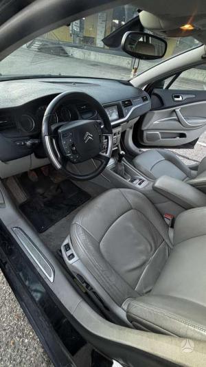 Melns Citroen C5 2008 Kauņa, ar dzinēja tilpumu 2.18 L un nobraukumu 308 tūkst. km par 2450 €, foto 8 vietnē AUTOMOTO.COM.LV
