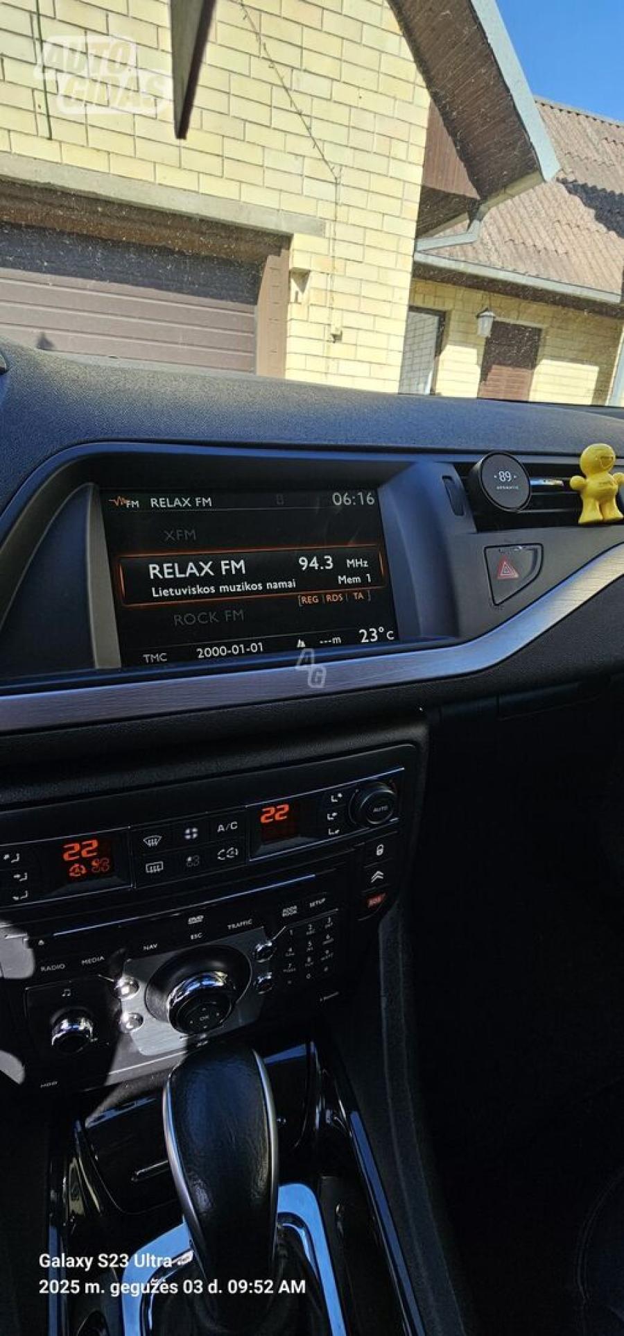 Black Citroen C5 2009 in Panevezys, with an engine capacity of 3.00 L and mileage of 279 thousand km for 4000 €, photo 15 on AUTOMOTO.COM.LV