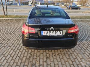 Black Citroen C5 2009 in Kaunas, with an engine capacity of 2.00 L and mileage of 266 thousand km for 2700 €, photo 7 on AUTOMOTO.COM.LV