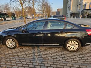 Black Citroen C5 2009 in Kaunas, with an engine capacity of 2.00 L and mileage of 266 thousand km for 2700 €, photo 9 on AUTOMOTO.COM.LV