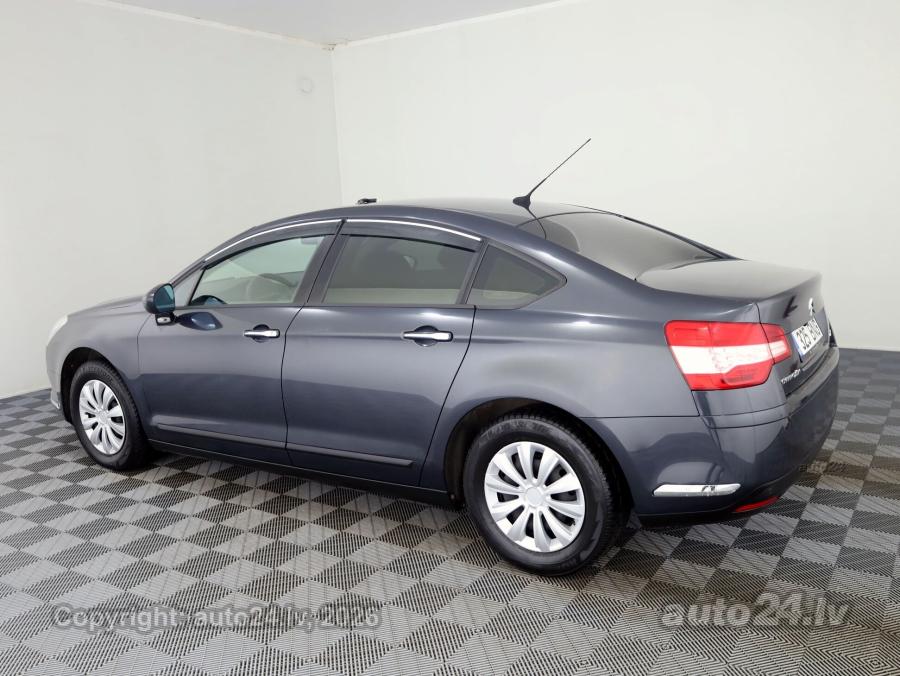 Melns Citroen C5 2009 Tallina, ar dzinēja tilpumu 1.60 L un nobraukumu 264 tūkst. km par 1199 €, foto 5 vietnē AUTOMOTO.COM.LV