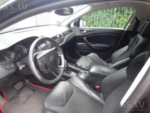 Melns Citroen C5 2009 Rīga, ar dzinēja tilpumu 2.00 L un nobraukumu 0 tūkst. km par 2795 €, foto 4 vietnē AUTOMOTO.COM.LV