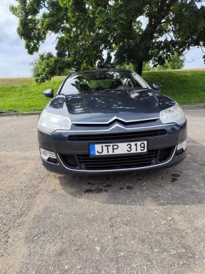 Melns Citroen C5 2009 Kauņa, ar dzinēja tilpumu 2.00 L un nobraukumu 250 tūkst. km par 1600 €, foto 4 vietnē AUTOMOTO.COM.LV