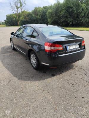 Melns Citroen C5 2009 Kauņa, ar dzinēja tilpumu 2.00 L un nobraukumu 250 tūkst. km par 1600 €, foto 8 vietnē AUTOMOTO.COM.LV