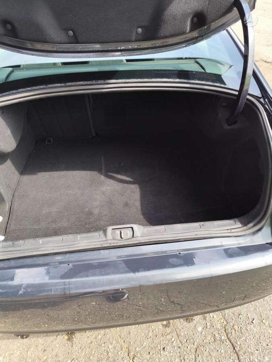 Melns Citroen C5 2009 Kauņa, ar dzinēja tilpumu 2.00 L un nobraukumu 250 tūkst. km par 1600 €, foto 9 vietnē AUTOMOTO.COM.LV