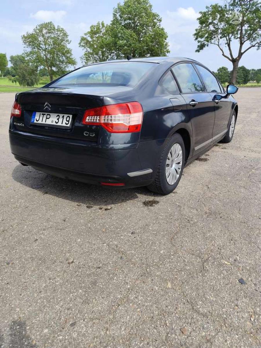Melns Citroen C5 2009 Kauņa, ar dzinēja tilpumu 2.00 L un nobraukumu 250 tūkst. km par 1600 €, foto 10 vietnē AUTOMOTO.COM.LV