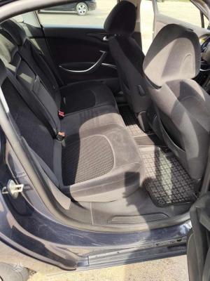 Melns Citroen C5 2009 Kauņa, ar dzinēja tilpumu 2.00 L un nobraukumu 250 tūkst. km par 1600 €, foto 13 vietnē AUTOMOTO.COM.LV