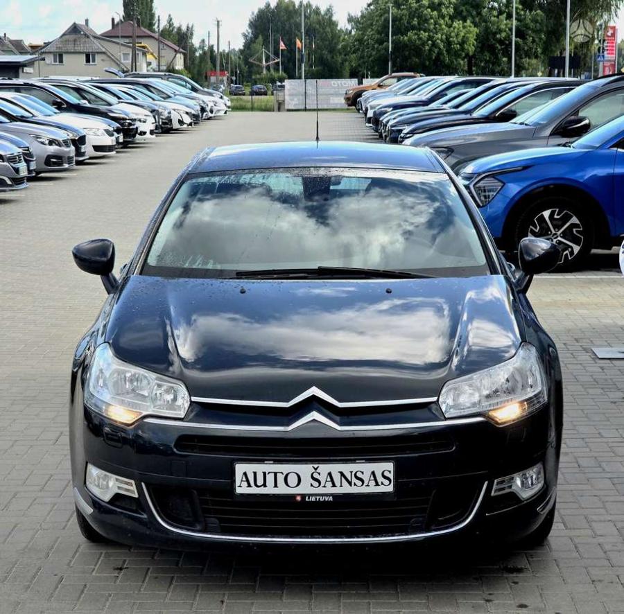 Melns Citroen C5 2009 Tauragė, ar dzinēja tilpumu 1.60 L un nobraukumu 232 tūkst. km par 2400 €, foto 5 vietnē AUTOMOTO.COM.LV