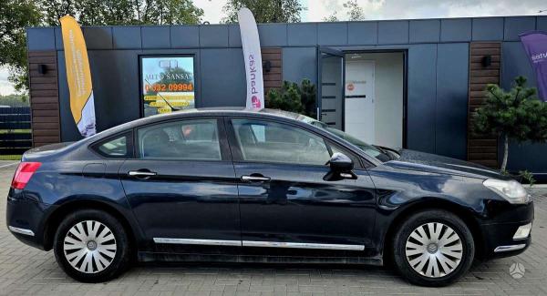 Melns Citroen C5 2009 Tauragė, ar dzinēja tilpumu 1.60 L un nobraukumu 232 tūkst. km par 2400 €, foto 6 vietnē AUTOMOTO.COM.LV
