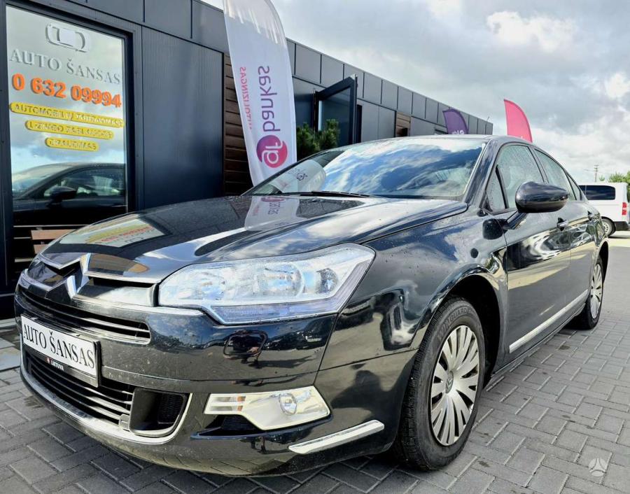 Melns Citroen C5 2009 Tauragė, ar dzinēja tilpumu 1.60 L un nobraukumu 232 tūkst. km par 2400 €, foto 12 vietnē AUTOMOTO.COM.LV