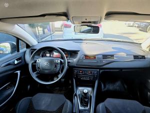 Melns Citroen C5 2009 Tauragė, ar dzinēja tilpumu 1.60 L un nobraukumu 232 tūkst. km par 2400 €, foto 14 vietnē AUTOMOTO.COM.LV