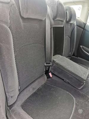 Black Citroen C5 2009 in Vilnius, with an engine capacity of 1.56 L and mileage of 300 thousand km for 1200 €, photo 20 on AUTOMOTO.COM.LV