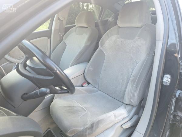 Ситроен С5 2009 в Вильнюс на AUTOMOTO.COM.LV Черный Ситроен С5 2009 в Вильнюс, объемом двигателя 2.00 л и пробегом 365 тыс. км за 1500 €, фото 11 на AUTOMOTO.COM.LV
