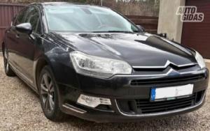 Black Citroen C5 2010 in Ukmerge, with an engine capacity of 2.00 L and mileage of 281 thousand km for 1500 €, photo 3 on AUTOMOTO.COM.LV